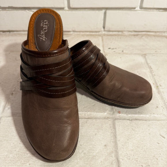 Eurosoft | Shoes | Eurosoft Size M Leather Upper Clogsmules Wedges ...